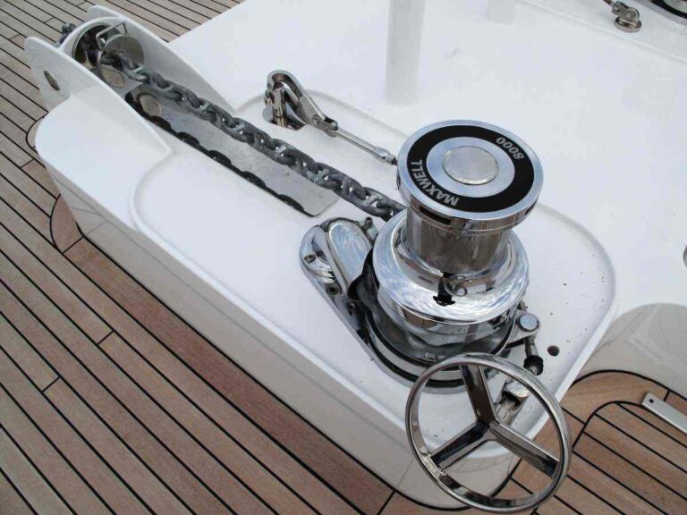 8000 Windlass - Maxwell